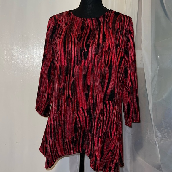 Peck & Peck | Tops | Peck Peck Boat Neck Red And Black Top | Poshmark